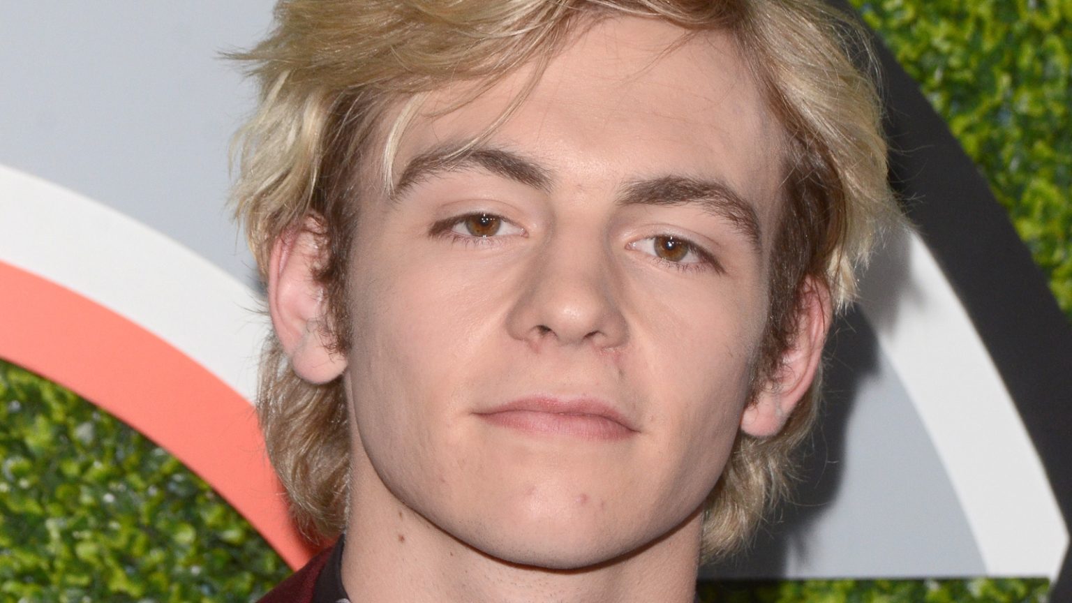 Who Is Ross Lynch Dating? Meet His Current Girlfriend 2025